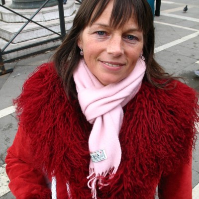 Caroline Hancock | Almere - At Monday